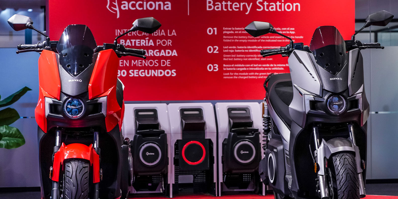 ACCIONA unveils new version of Silence S01 scooter
