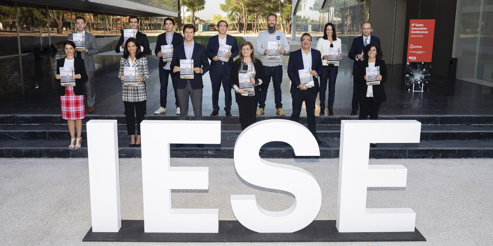 IESE Business School, ACCIONA y Cardumen Capital presentan su informe ...