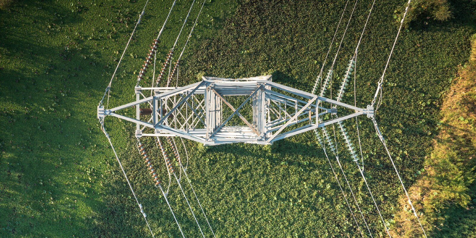 ACCIONA is awarded 400 kilometers of power transmission lines in Peru