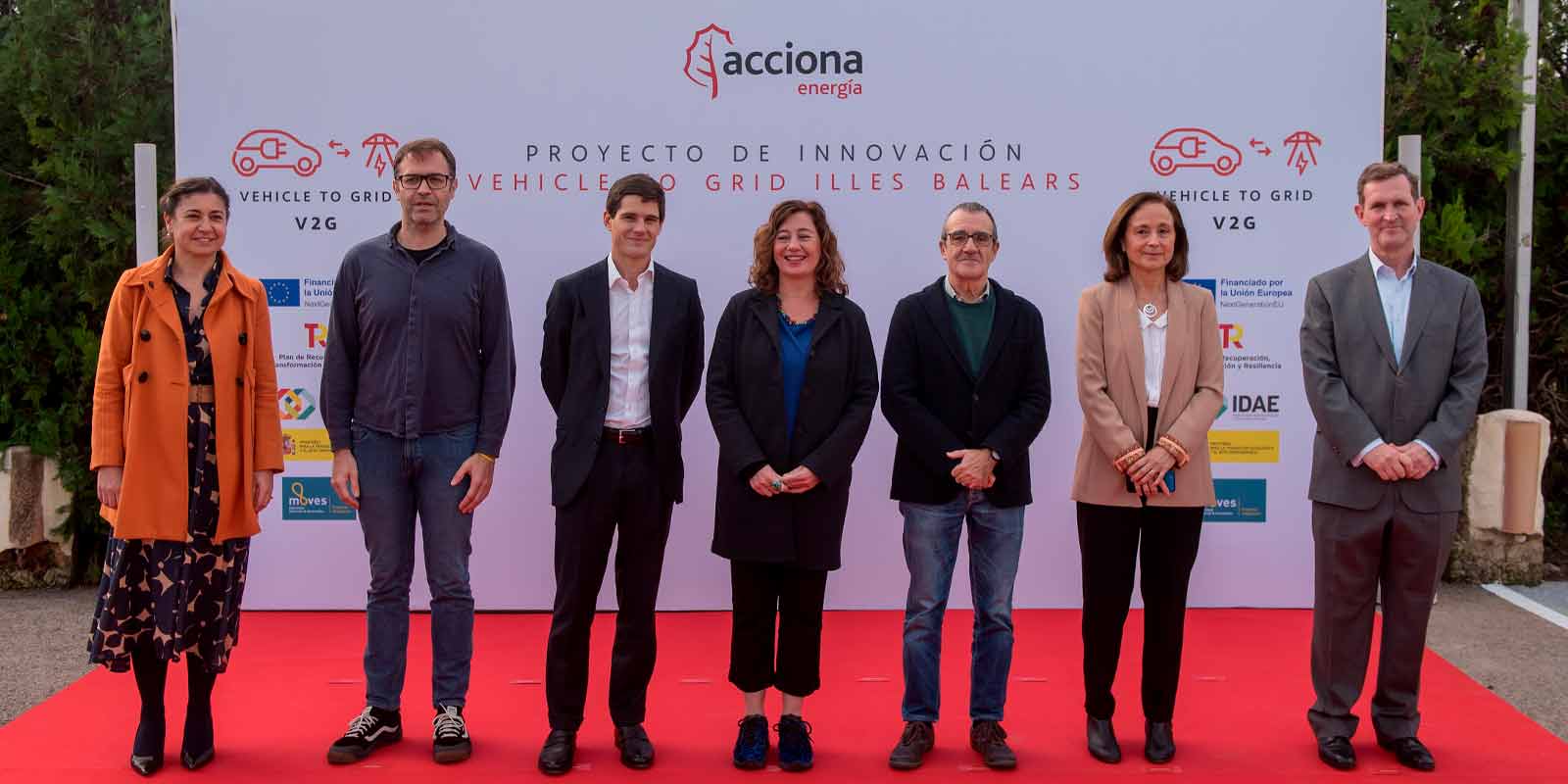 ACCIONA Energía crea la primera red de carga bidireccional de vehículos ...
