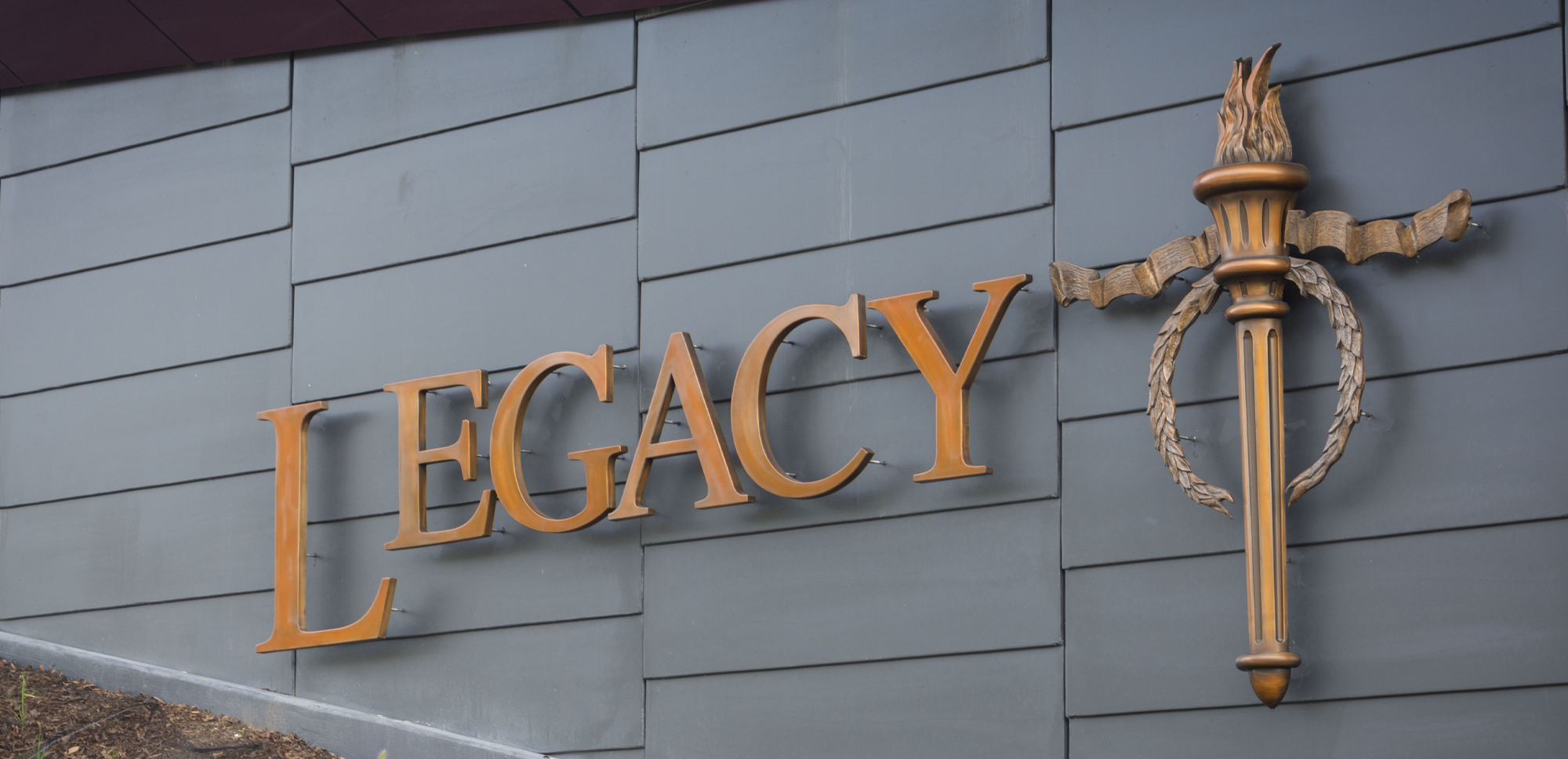 Iniciativas sociales en el túnel Legacy Way | ACCIONA | Business as unusual